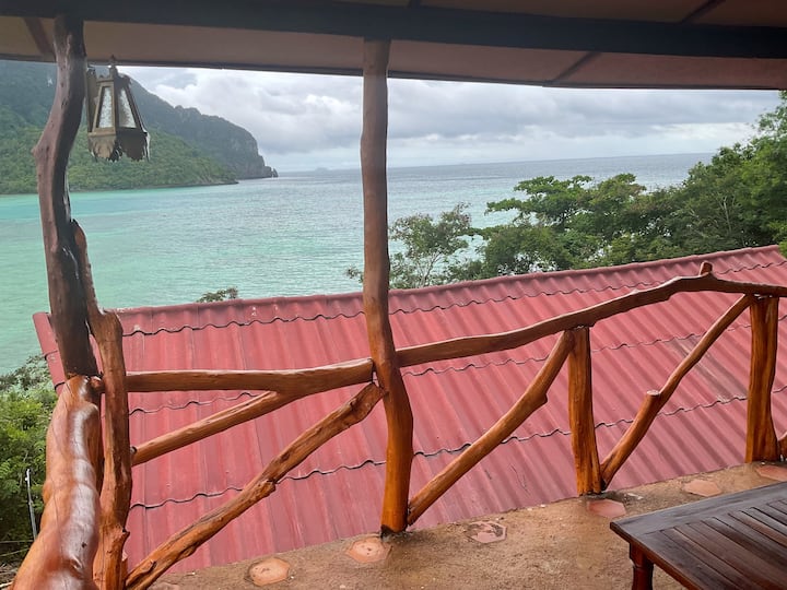 Sea-view Bungalow For Two - Ko Phi Phi Don