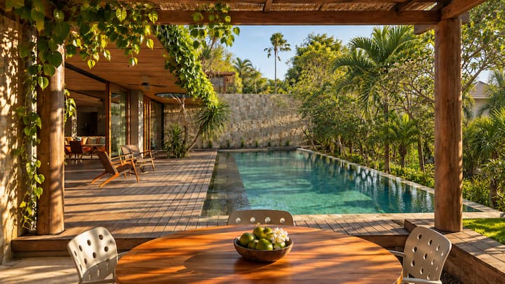 3br Mid-century Villa, Pool & Yoga Deck, Canggu - Australië
