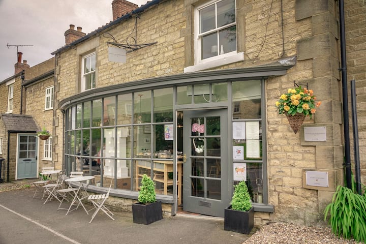 Charming Two-bed Apartment In Beautiful Ampleforth - Helmsley