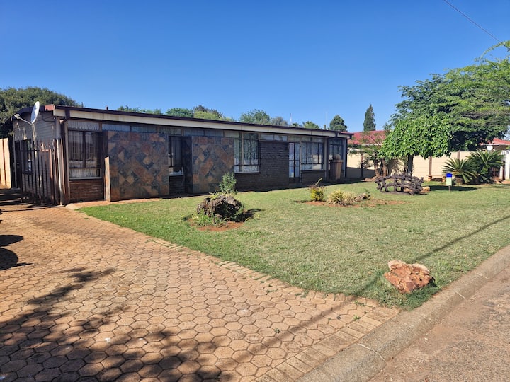 Kwa Shobane #Marshallmakhubo - Westonaria
