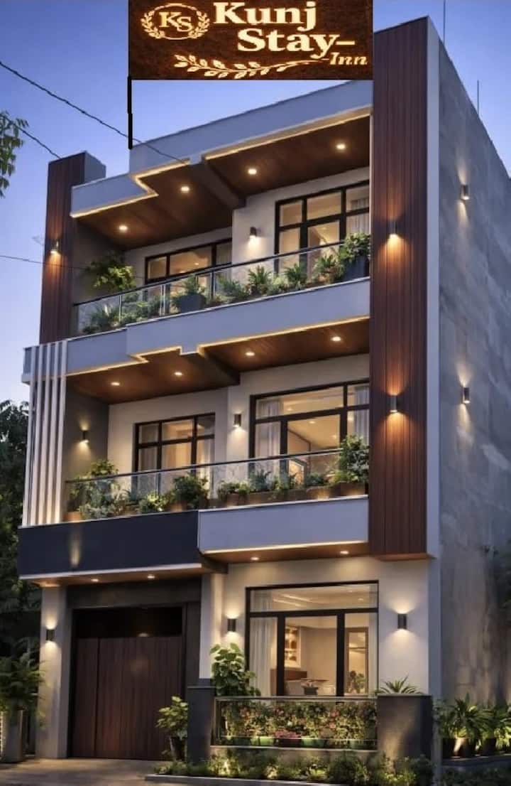 Comfort Stay Guest House
Royal Comfort Guest Hous - Gorakhpur