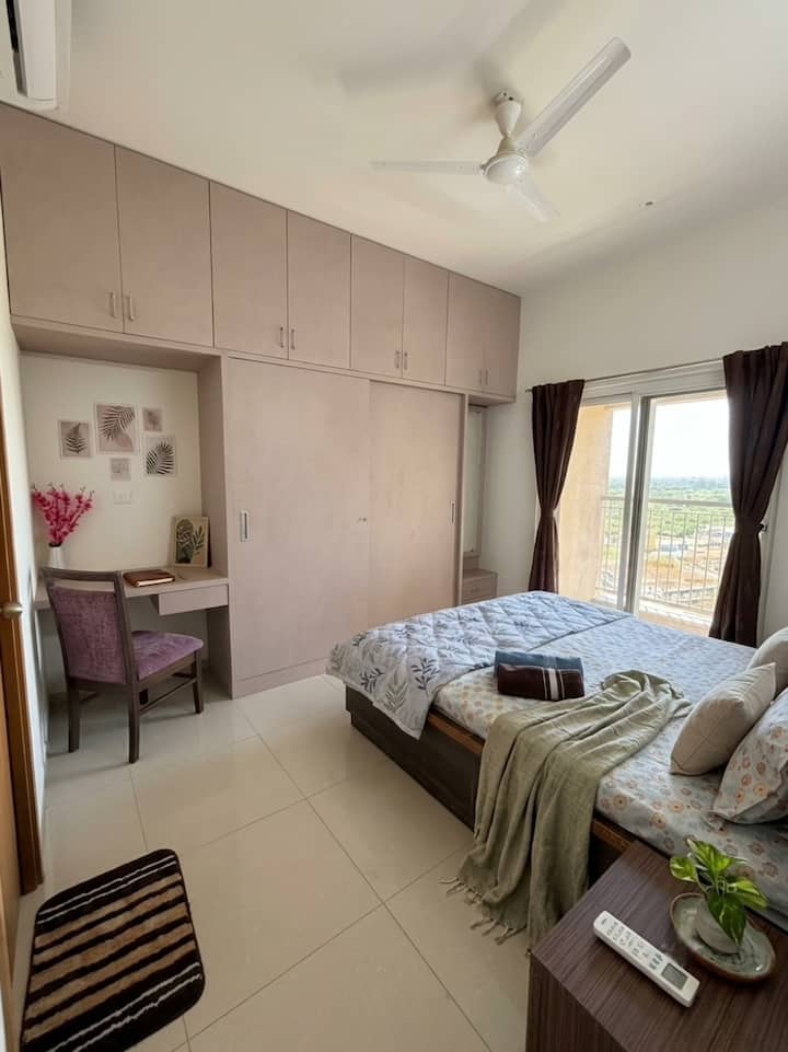 Skynest 16 | Luxury 2bhk Open View In Gift City - Gandhinagar