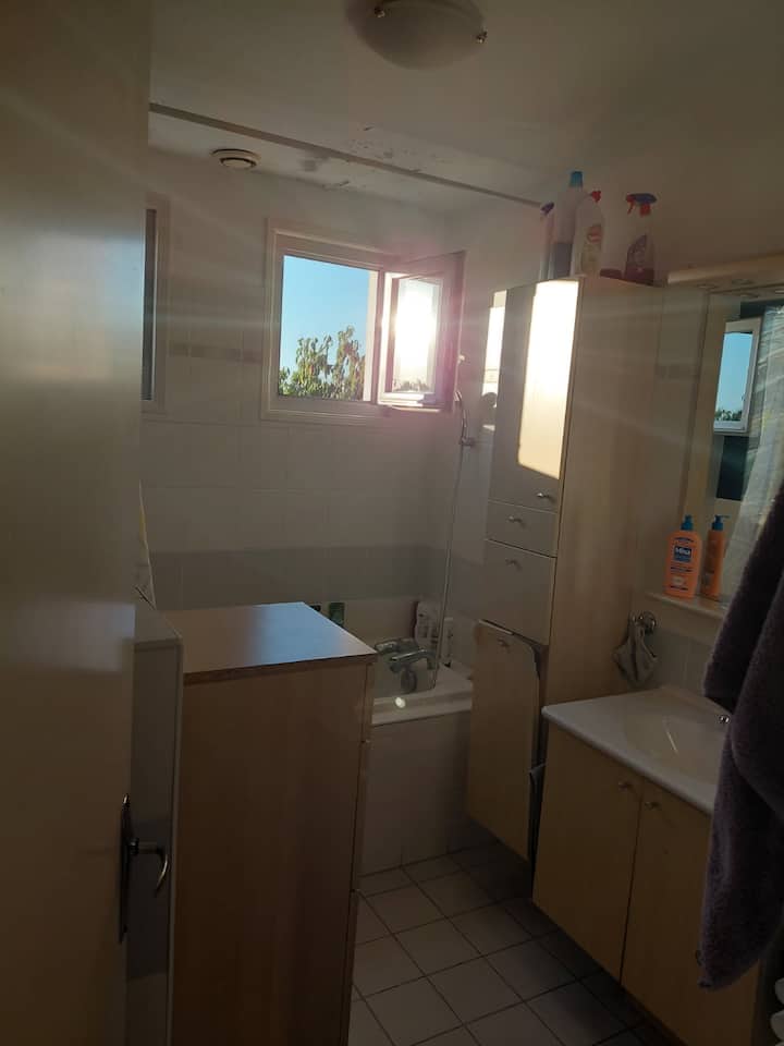 Location Maison Entiere Ou Chambres. 6 Chambres. - Nantes