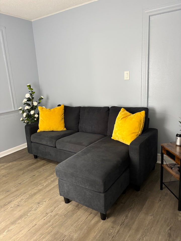 The Lambright Retreat | Private Tampa Apartment - Tampa, FL