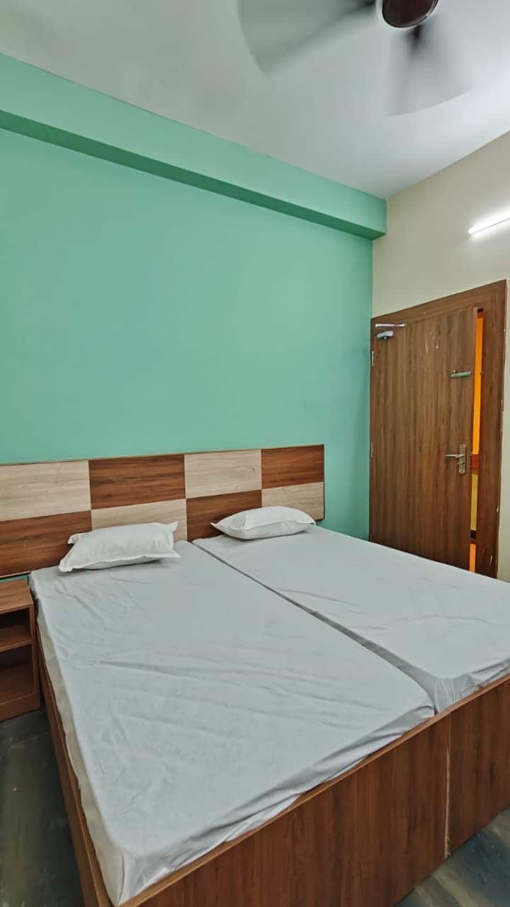 Kaviars Carenest Stay- Pulnakhara Square - Bhubaneswar