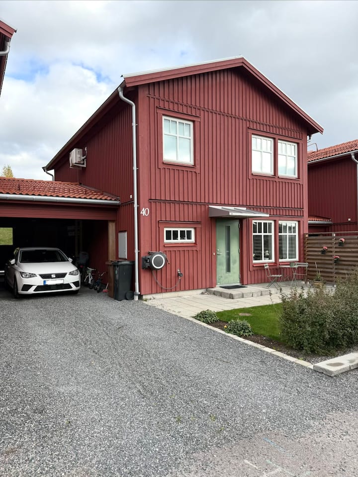 Kedjehus Uthyres Vid Skid-vm I Falun - Falun