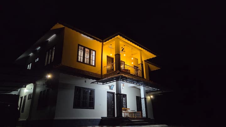 Roaring Hills Resort First Floor Pala - Pala