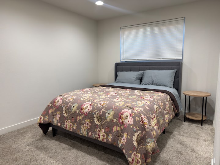 Cozy Home, Near The Mountains With Great Views! - Sandy, UT