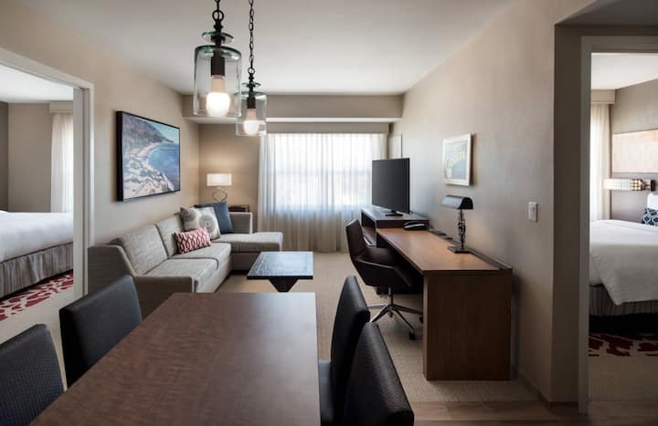 Modern 2 Bedroom Hotel Kitchen Suite W/ Breakfast - Santa Barbara, CA