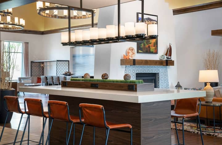 Spacious 2 Separate Hotel Rooms - Goleta, CA