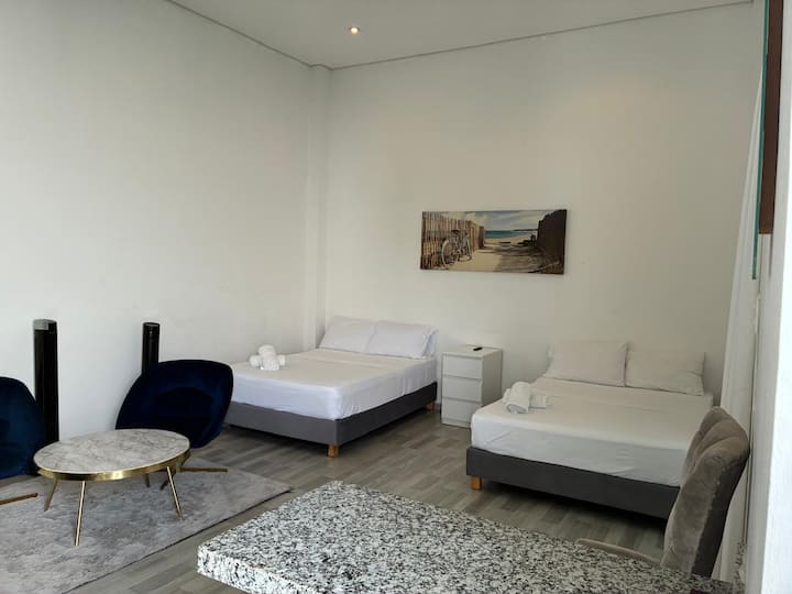 23. Suite De Lujo Familiar Signature - La Mesa