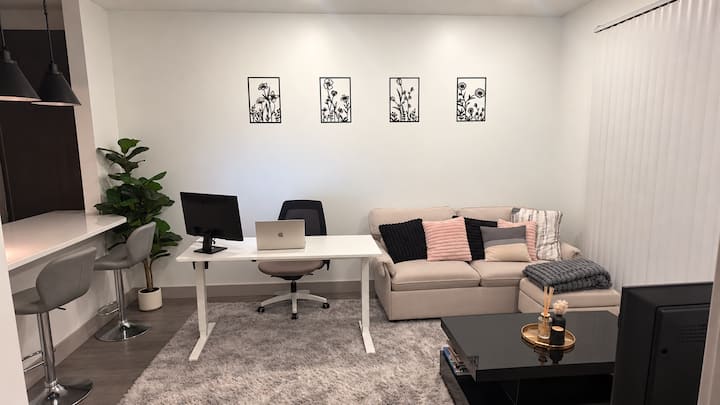 Modern 1br With Pool, Gym & Workspace - Richmond, VA