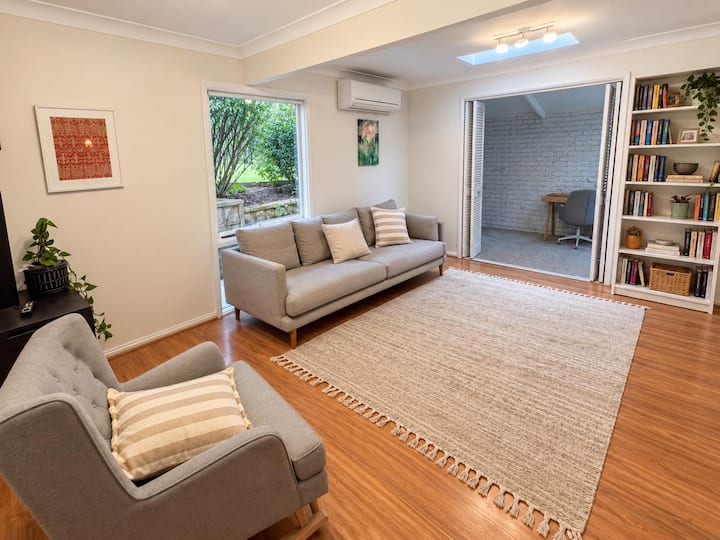 Fresh Family Home With Pool & Outdoor Entertaining - 霍恩斯比