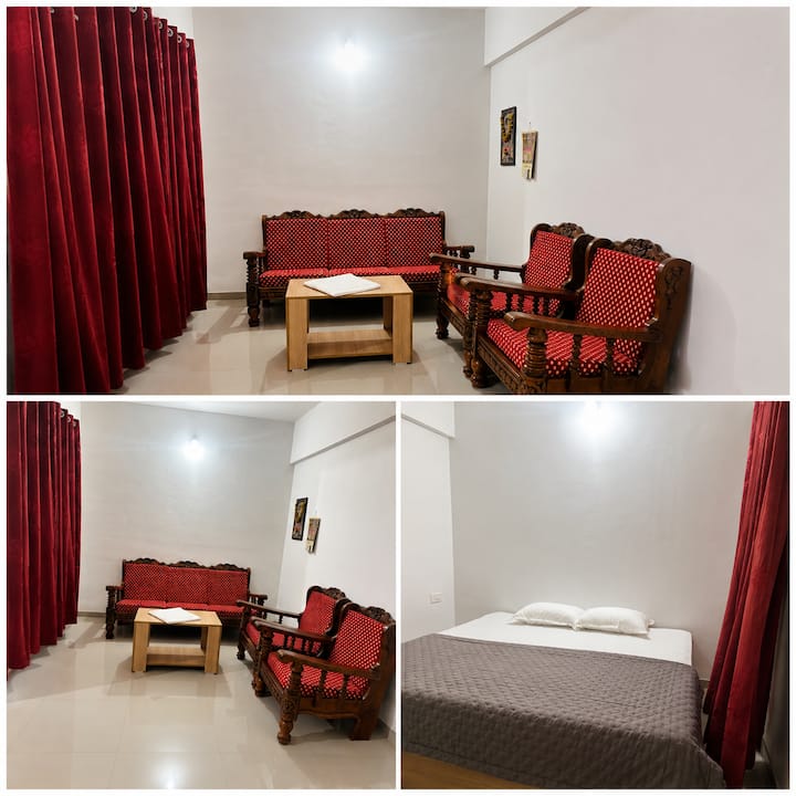 Mahalaxmi Home Stay | Spacious & Comfortable. - Solapur