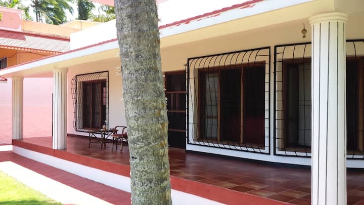 Kovalam Lighthouse Lane Sea View Holiday Retreat - Kovalam