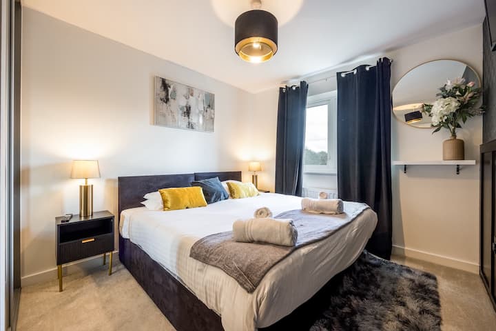 Stylish 3 Bed Home|sleeps 7|near Bicester Village - Bicester