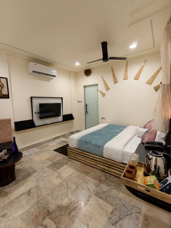 Stayguru Usha Residency - Super Deluxe Room - 普傑市