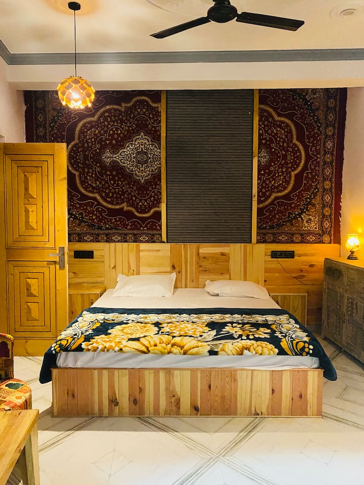 Persian Room | Private Kitchen - Bir