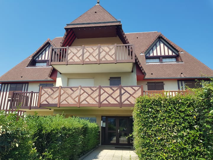 Appart 65 M2 Classé 3 *.4 Lits.6 /8 Pers Max. - Houlgate