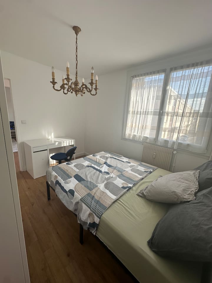 Chambre Dans Un Appartement Entièrement éQuipé 1 - Clermont-Ferrand