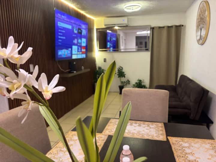 Bonita Casa, Climatizada, Wifi, Cerca Plaza Acaya - Coatzacoalcos