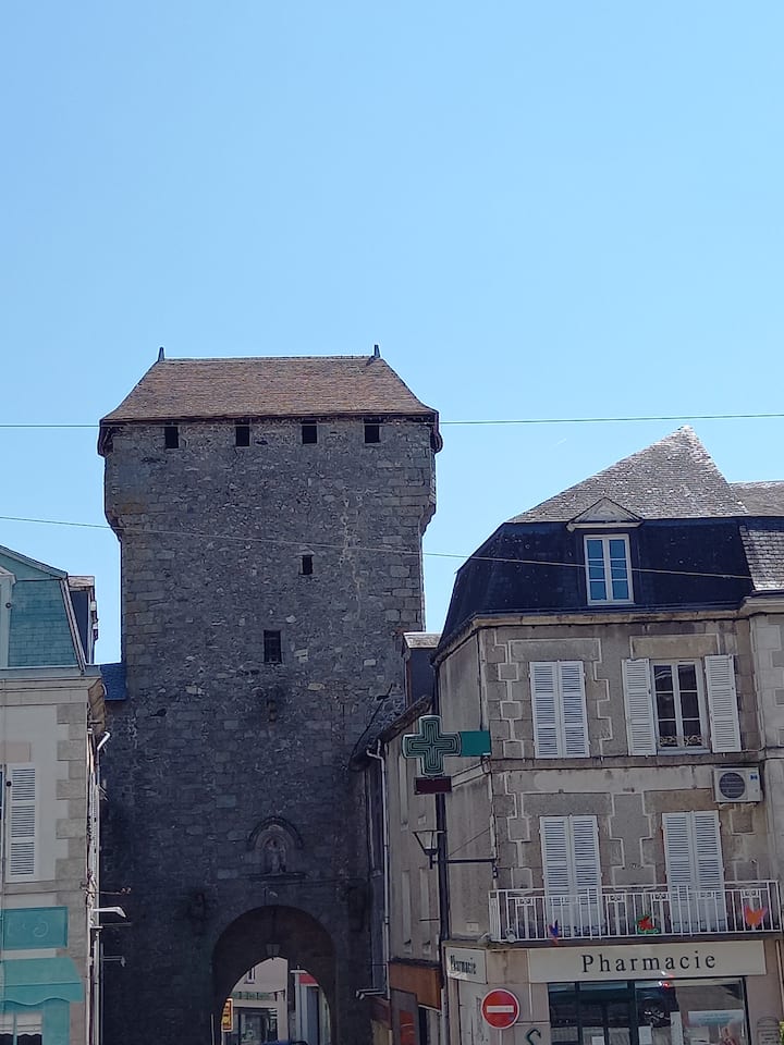 Superbe Appartement T2 Centre Historique - La Souterraine