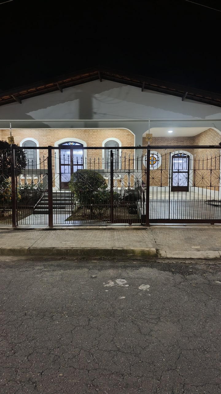 Aconchego E Conforto Em Aparecida Sp. - Aparecida