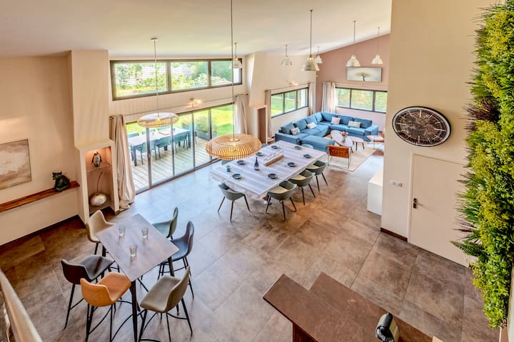 Loft De 170 M², 3 Chambres, Billard Et Ping-pong - Quimper