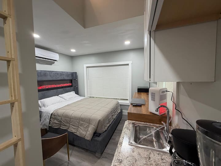 The Modern Rustic Cabin  Luxe Forest Oasis 3 Beds - Lake Lanier, GA