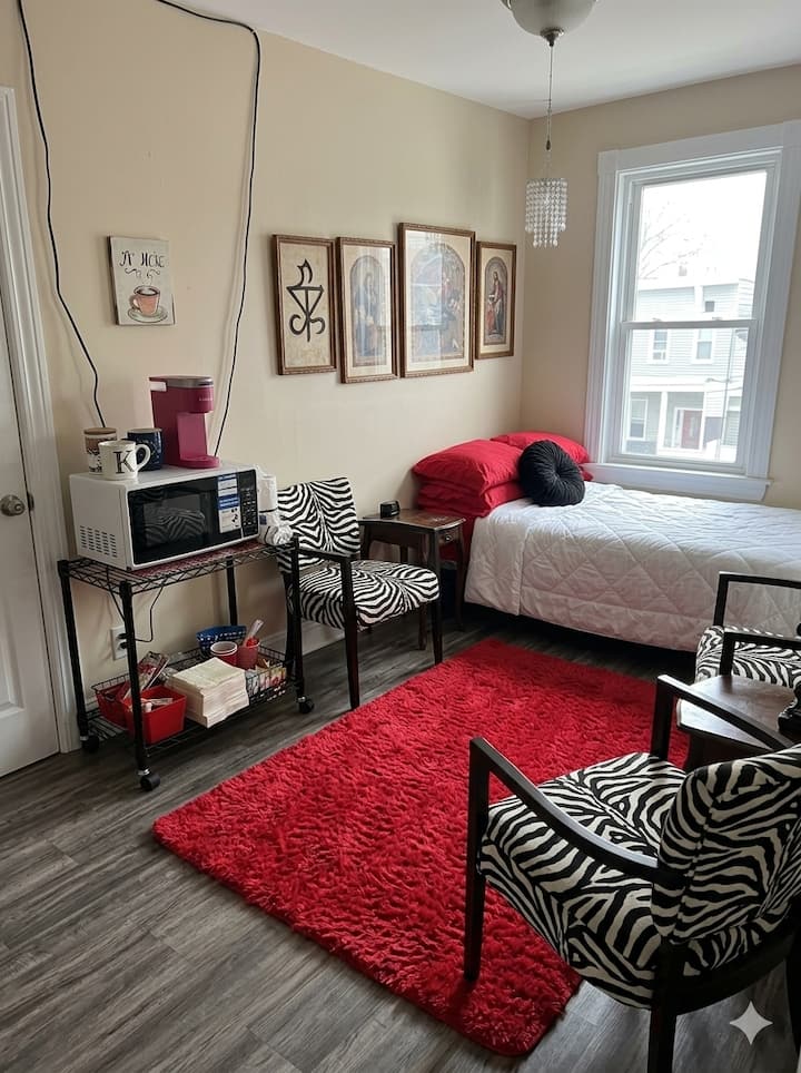 Cozy Private Room - Allentown, PA