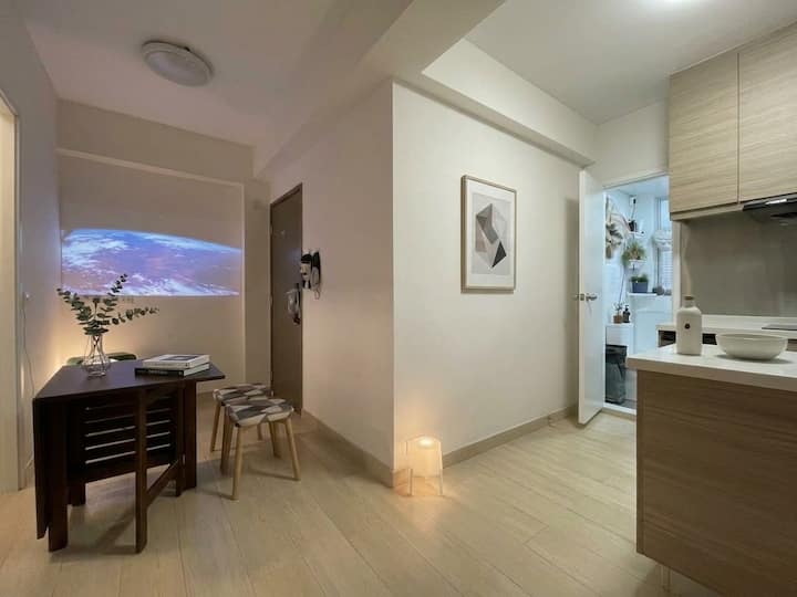 Quiet 2br Wan Chai Gem | Star St & Admiralty Mtr - South Island