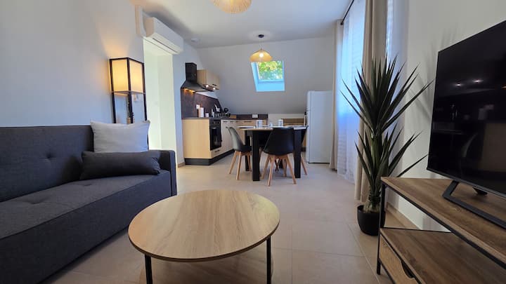 Le 5 Lalo, Appartement Moderne Climatisé - Guéret