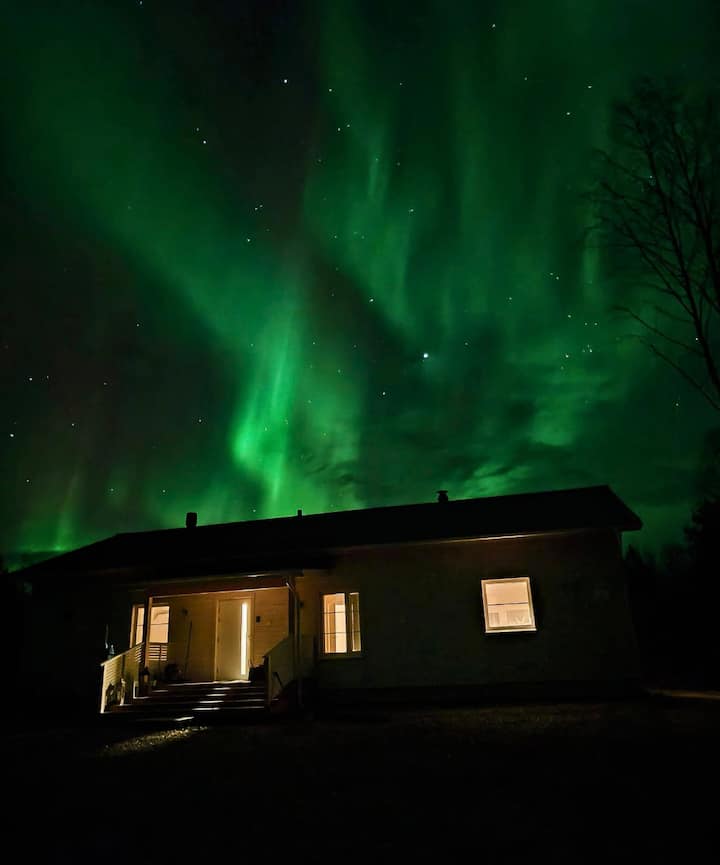 Home Under The Northern Lights - Ivalo