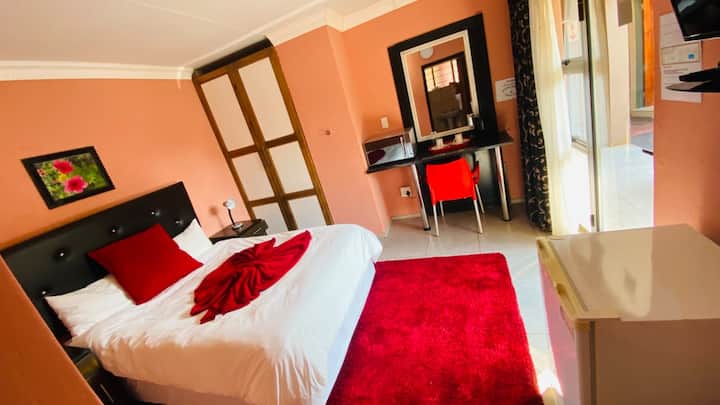 Standard Room 1 At Rs Gardens - Thohoyandou