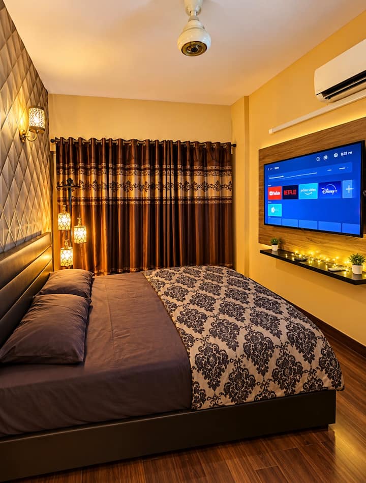 Furnished Penthouse-style 1br Stay With Balcony - Karachi