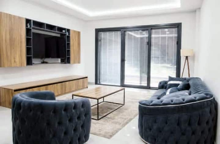 Luxe 3 Chambres Meublé, Piscine Rooftop Aci 2000 - Bamako