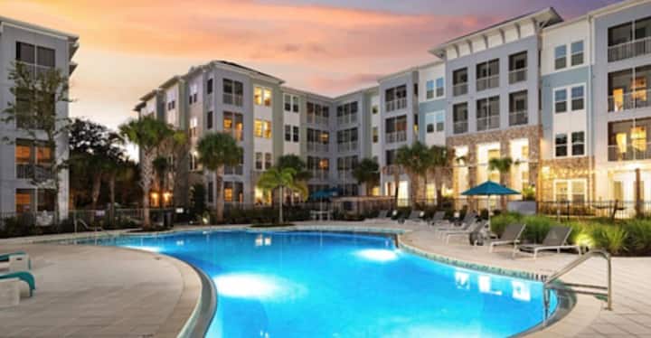 1 Br Modern Pool Land O Lakes - Wesley Chapel, FL