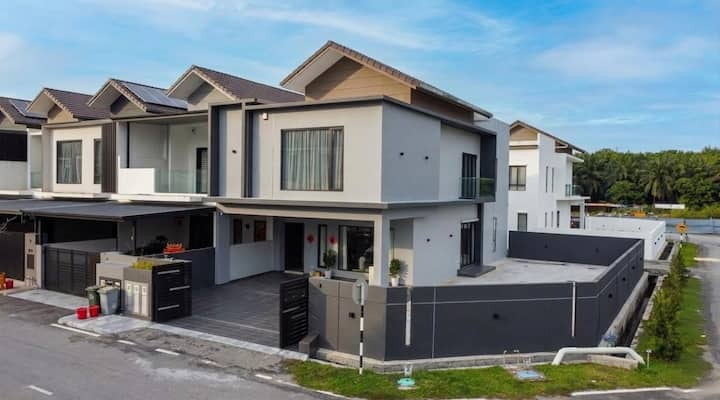 Little Gem Homestay - Muar