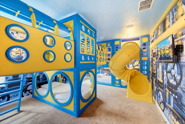 9br Themed Villa | Pool, Theater & Bunk Slide - Four Corners, FL