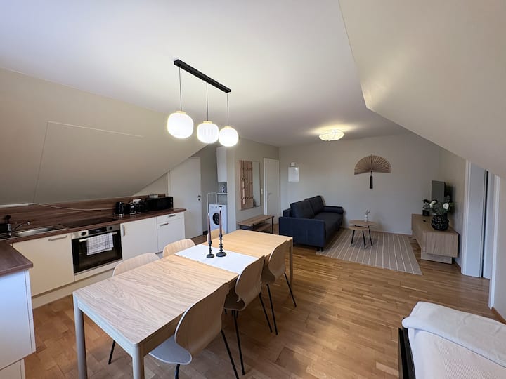 Gemütliche Wohnung Nahe Lkh-graz Süd & Autobahn - Graz