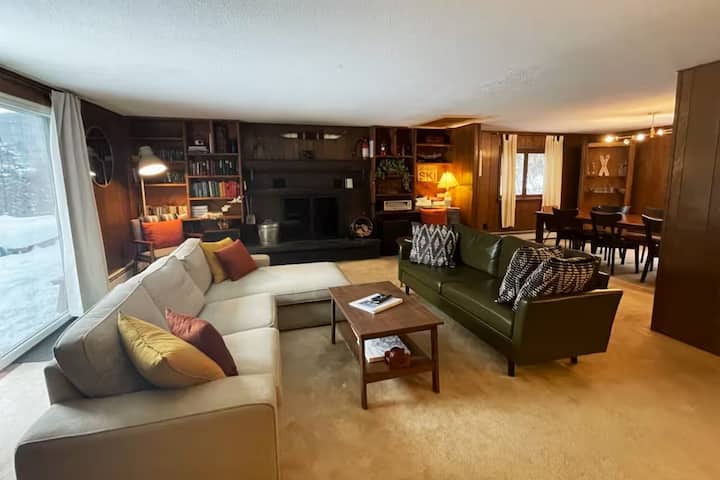 The Rose Lodge At Killington - 8 Br/7 Ba - Killington, VT