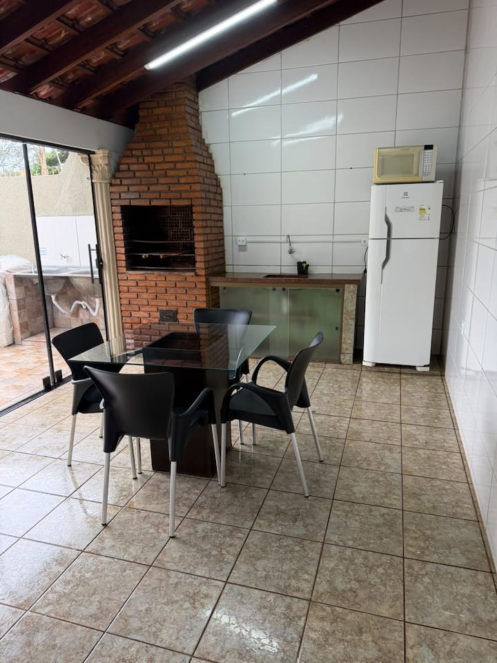 Casa Aconchegante Em Ourinhos Sinta-se Em Casa - Ourinhos