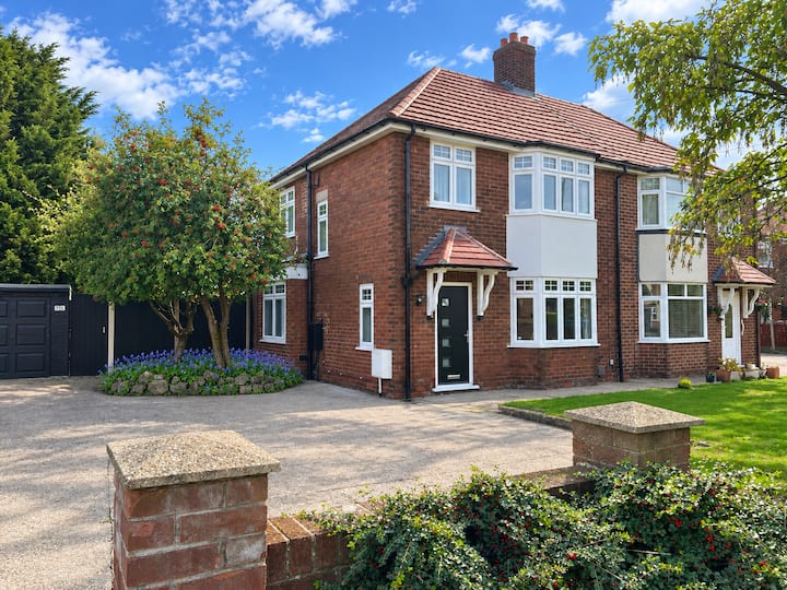 Sherwood House - Sherwood Forest