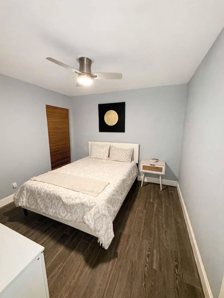 Private 1br Apartment At Vicc, Golf, Spacex - Brownsville, TX