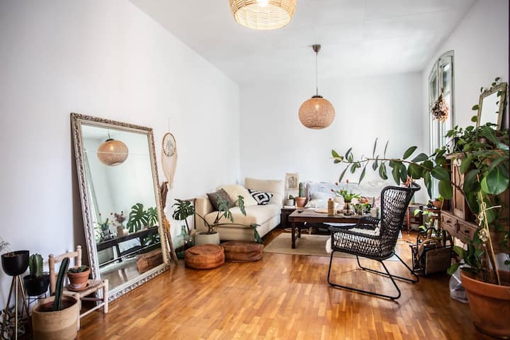 Cozy 3 Double Bedroom Flat In The Heart Of Bcn - Badalona
