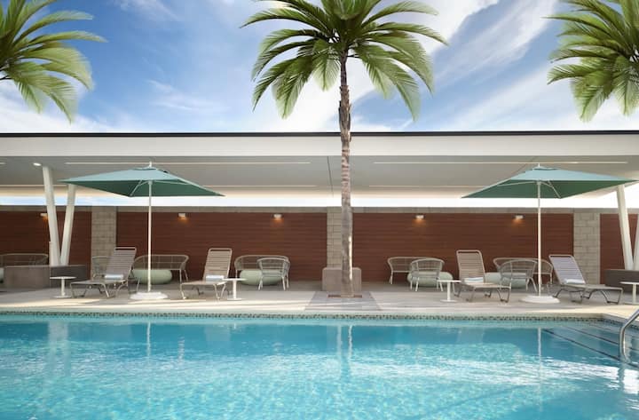 Modern 2 Separate Hotel Kitchen Suites W/breakfast - Ventura, CA
