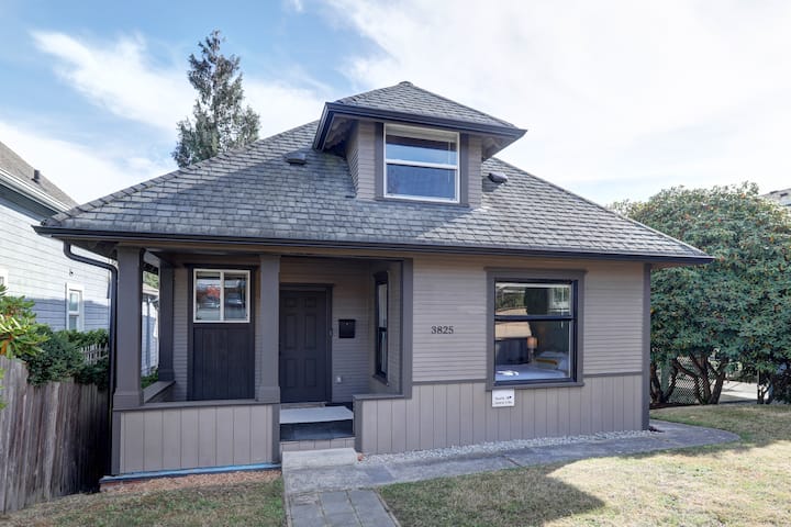 4b2b Dt Everett Ideal For Med/corp/insu Placement - Everett, WA