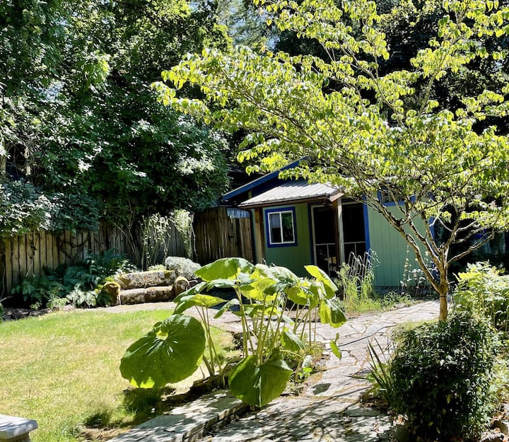 Gigi's Woodland Studio - 科瓦利斯