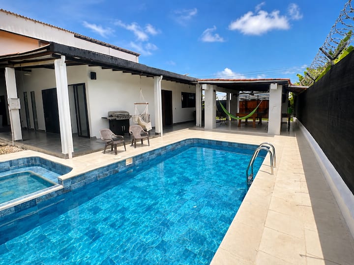 Casa Oasis Villa Maria - Turbo