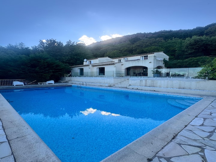 Villa Avec Vue Sur Mer Et Piscine Privée Pour 6p - La Garde-Freinet